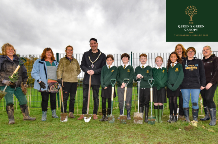 Oswestry plants 2,000 Trees as part of Queen's Green Canopy - Lord ...